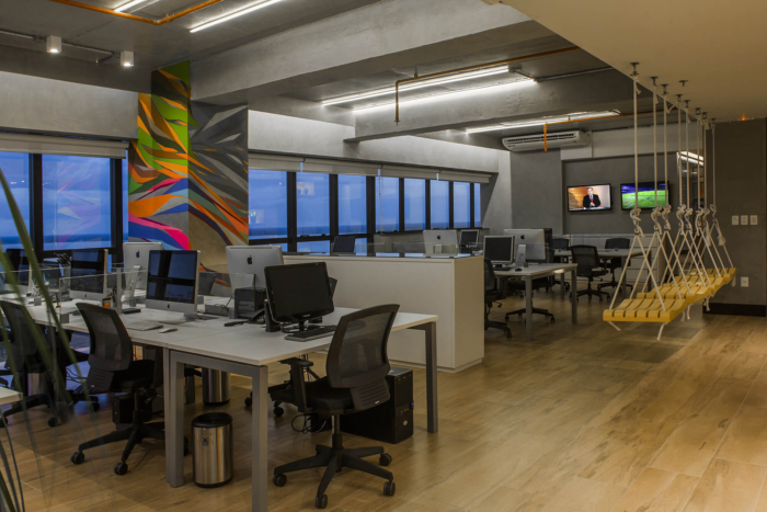 10 Projetos de escritório corporativo moderno para conhecer